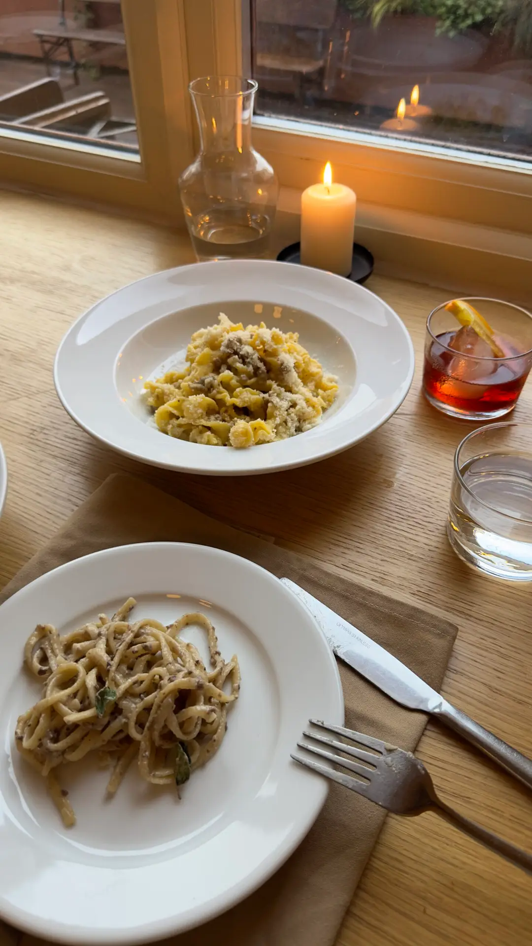 Darling's Eatery Review | Exploring the Food Scene